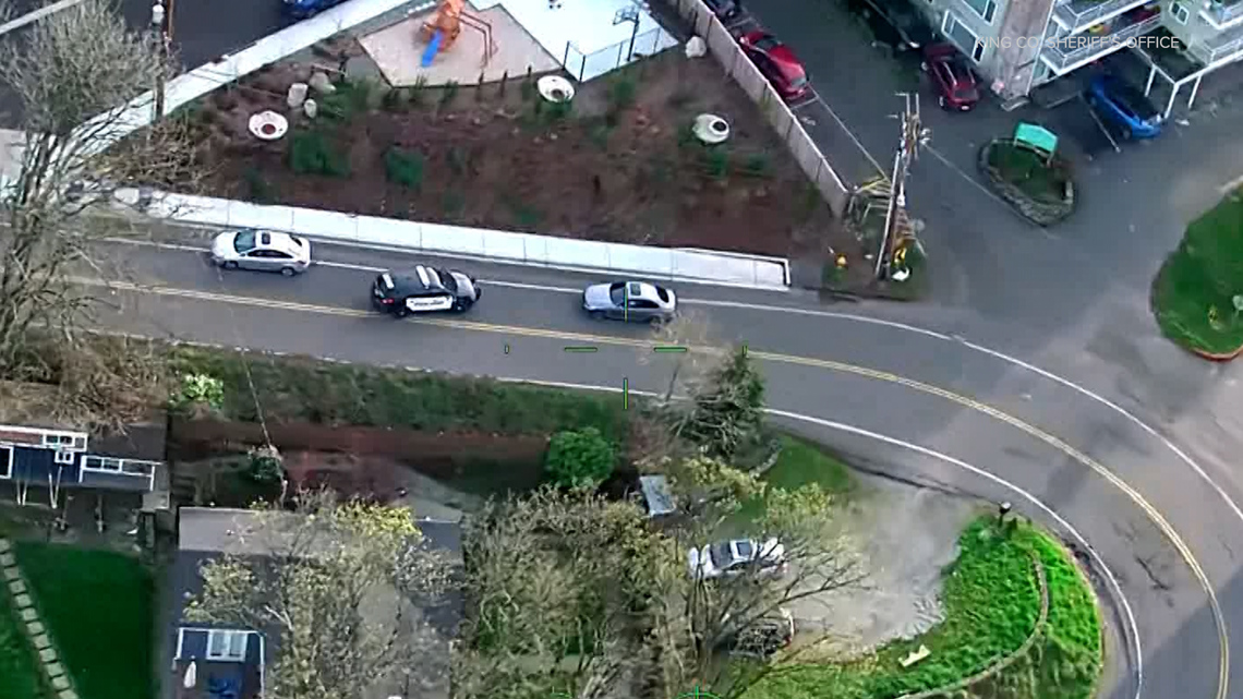 RAW: New video shows police chase of reckless driver in Kent | king5.com