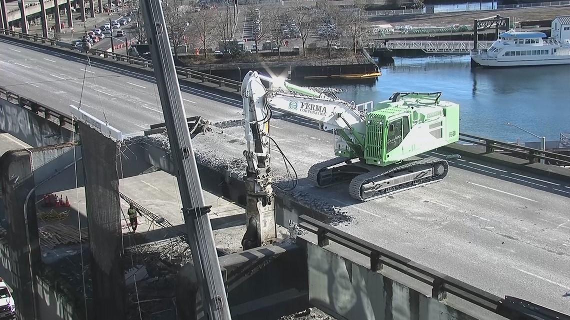 Watch double-decker demolition of Seattle's viaduct | king5.com