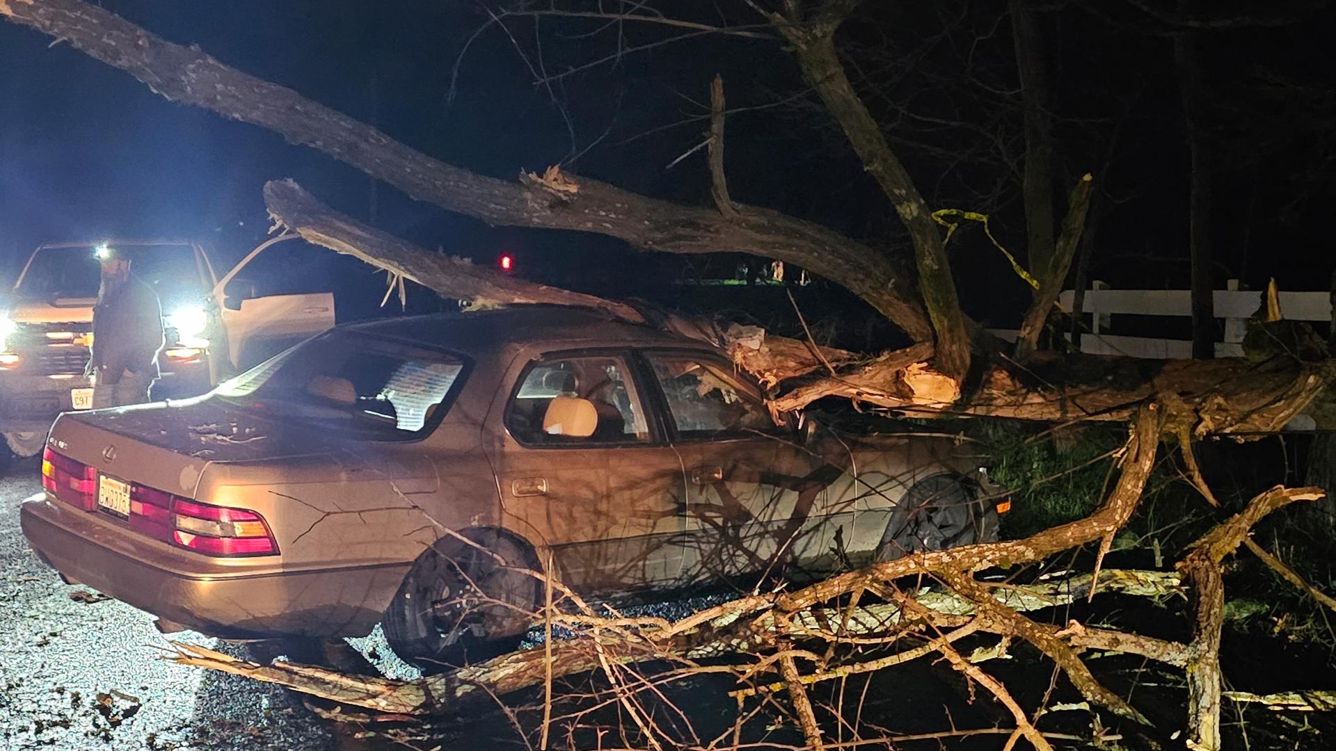 PHOTOS: Damage from bomb cyclone off Washington's coast | king5.com