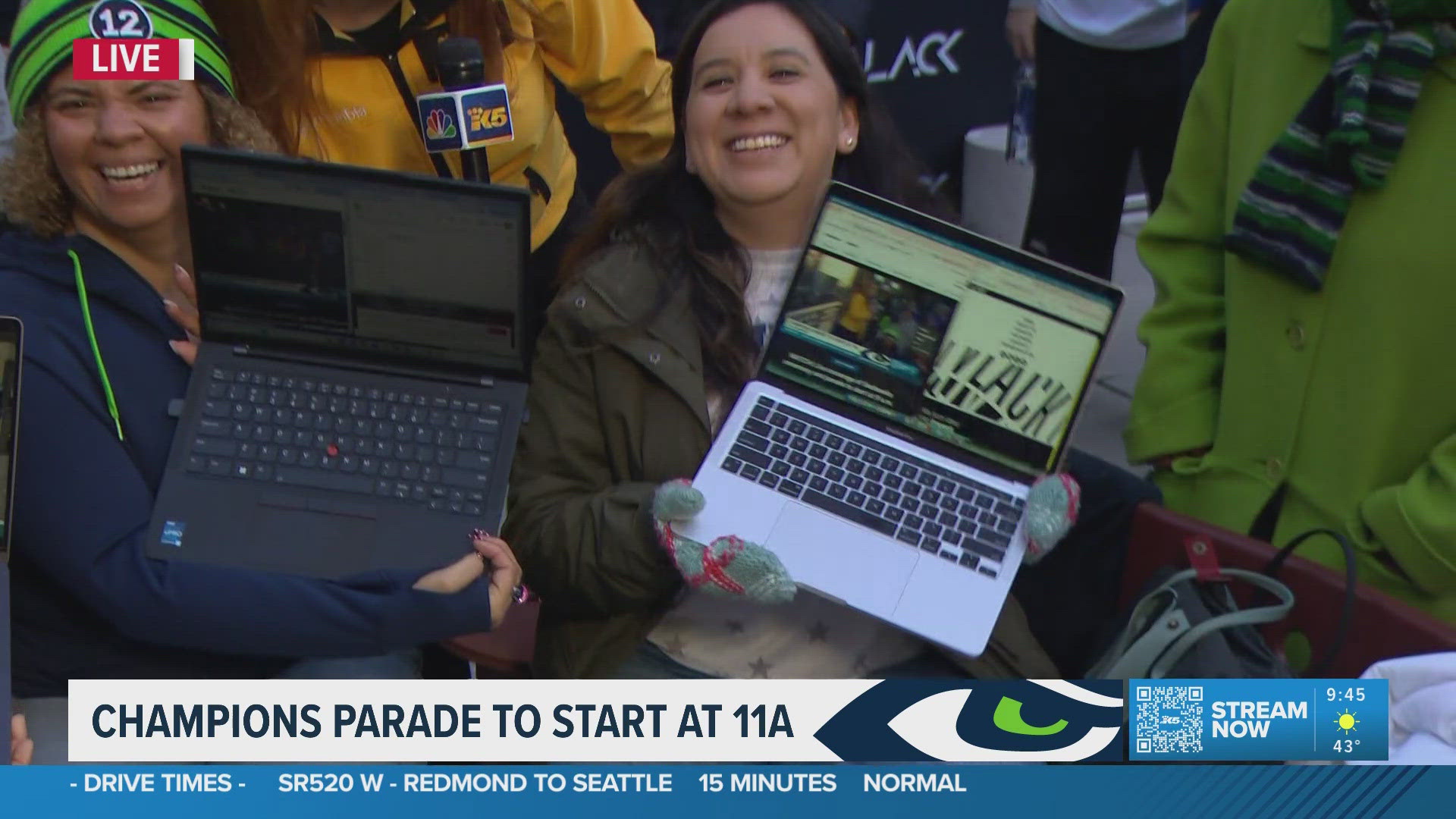 'Playing hooky' for the Seahawks parade: fans work from laptops on the ...