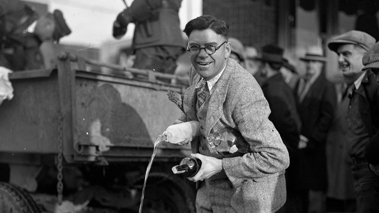 Seattle's secret bootlegging history | king5.com