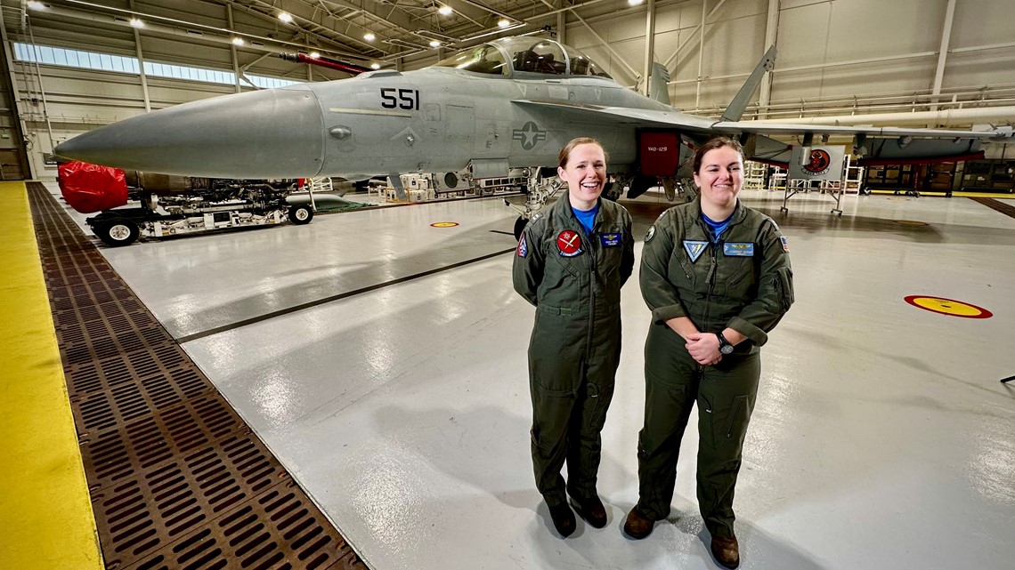 2 Whidbey Island pilots to join first all-women Super Bowl flyover ...