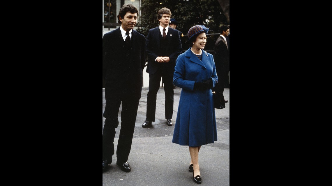 A look back at Queen Elizabeth II’s 1983 visit to Seattle | king5.com