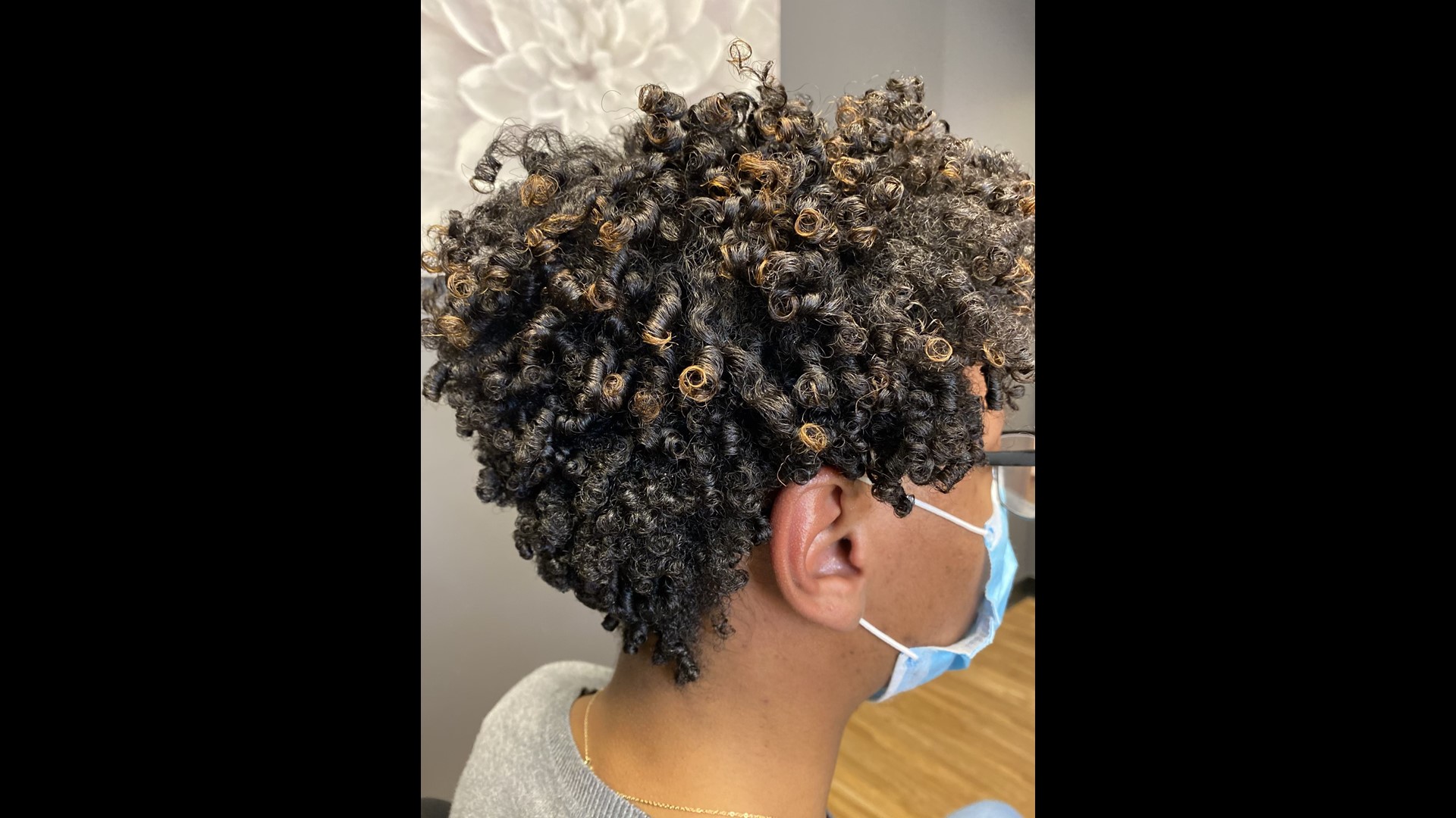 This fabulous Seattle salon specializes in Black hair | king5.com