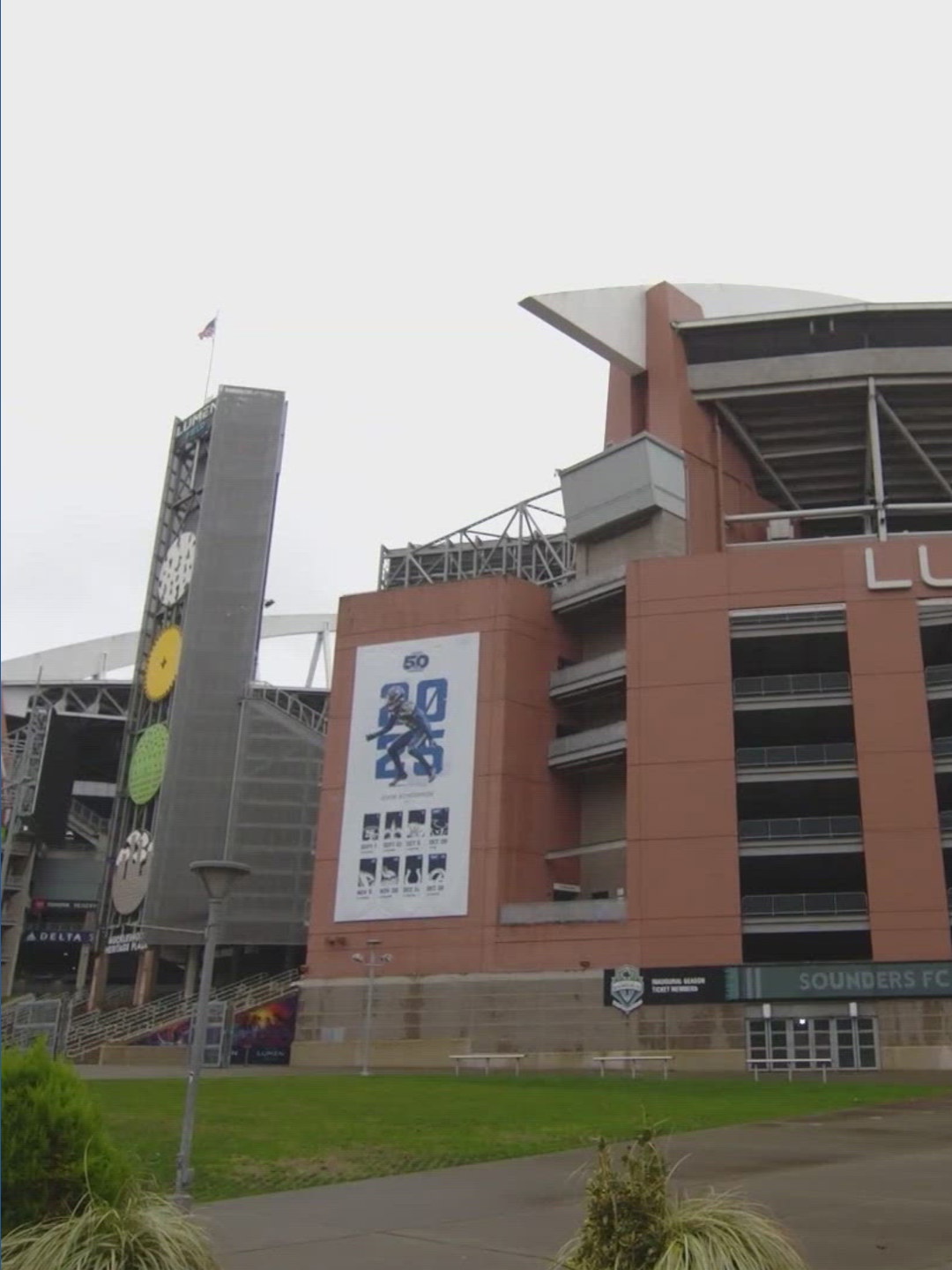 When is the Seahawks ceremony and parade? What time it starts and how ...