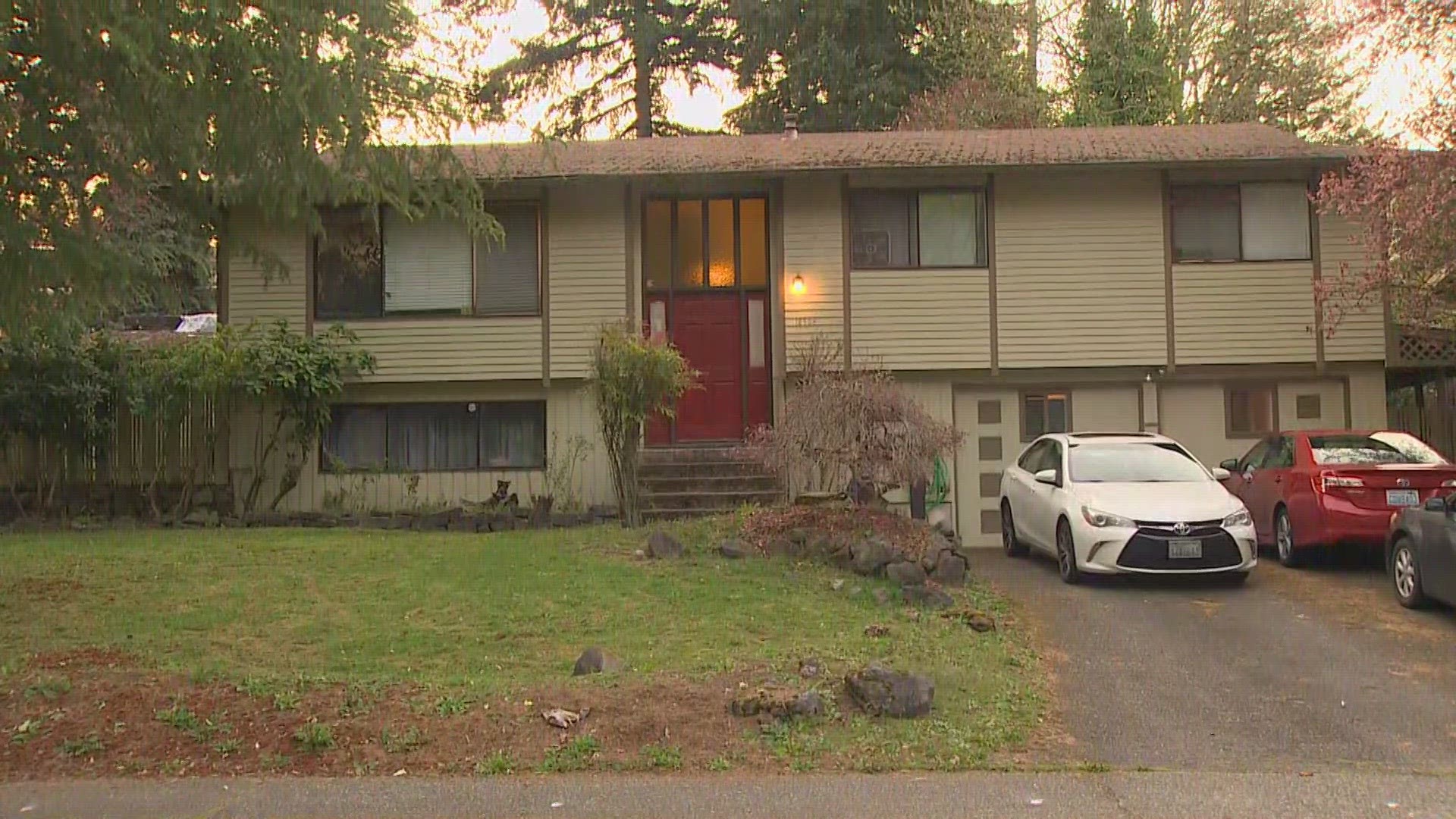 BREAKING: Deputies investigating home invasion in Renton | king5.com
