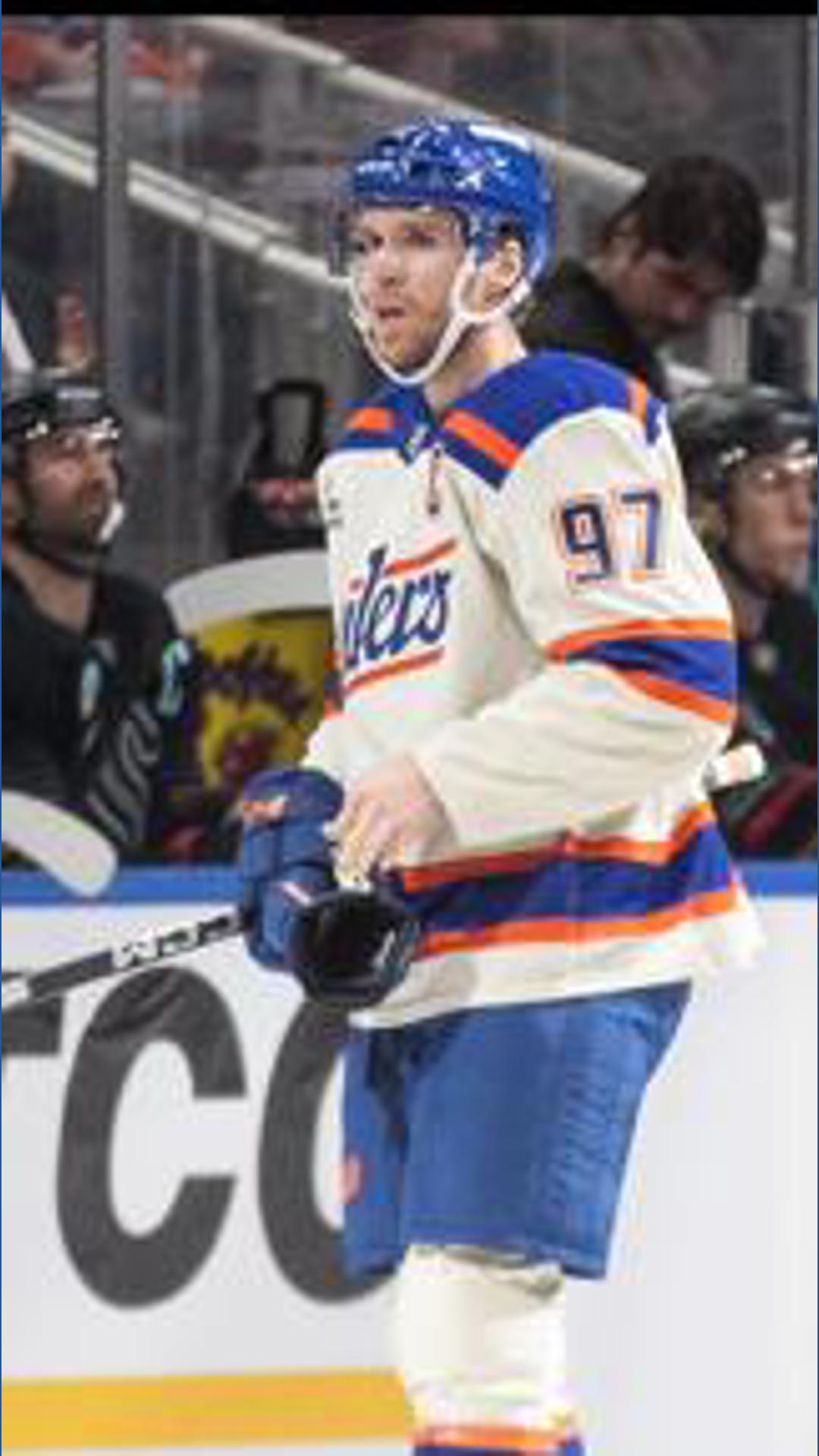 Connor McDavid has hat trick, 4 points in the Oilers' 9-4 romp over the ...