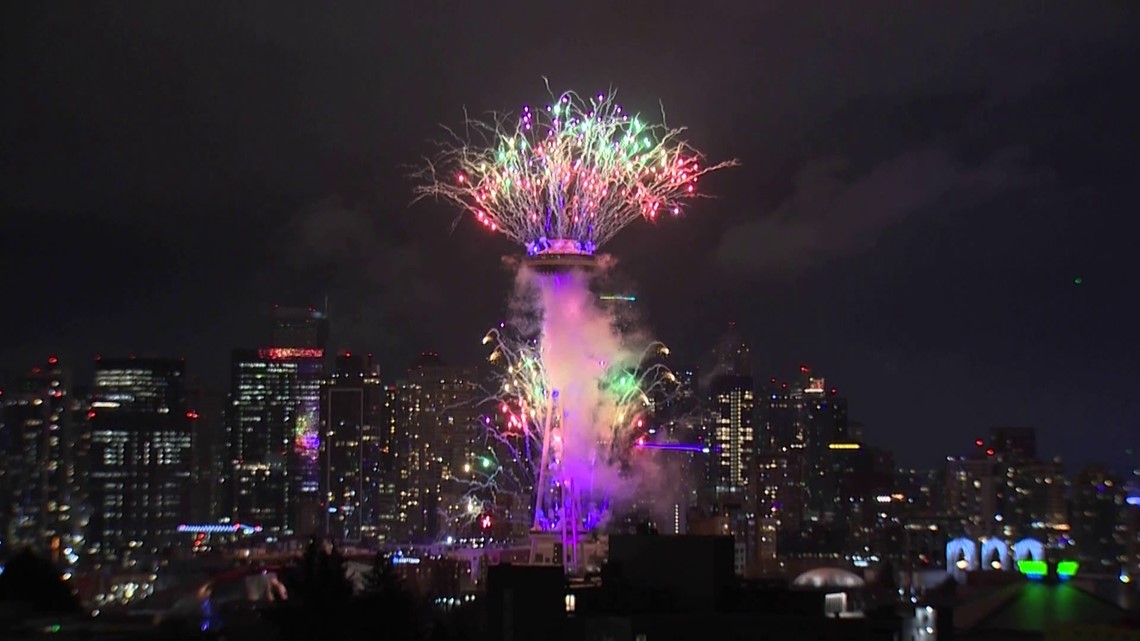 New Year's at the Needle 2023 featured fireworks, drones | king5.com