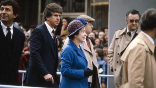 A look back at Queen Elizabeth II’s 1983 visit to Seattle | king5.com
