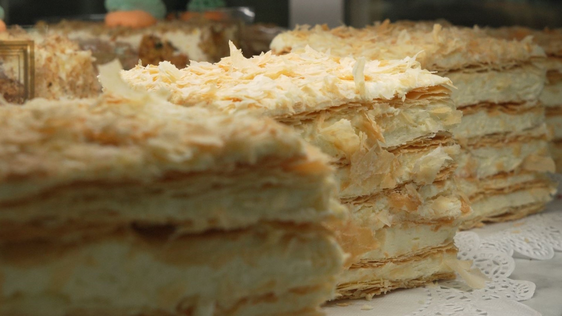 Try the world's first Filipino piroshki in Seattle | king5.com