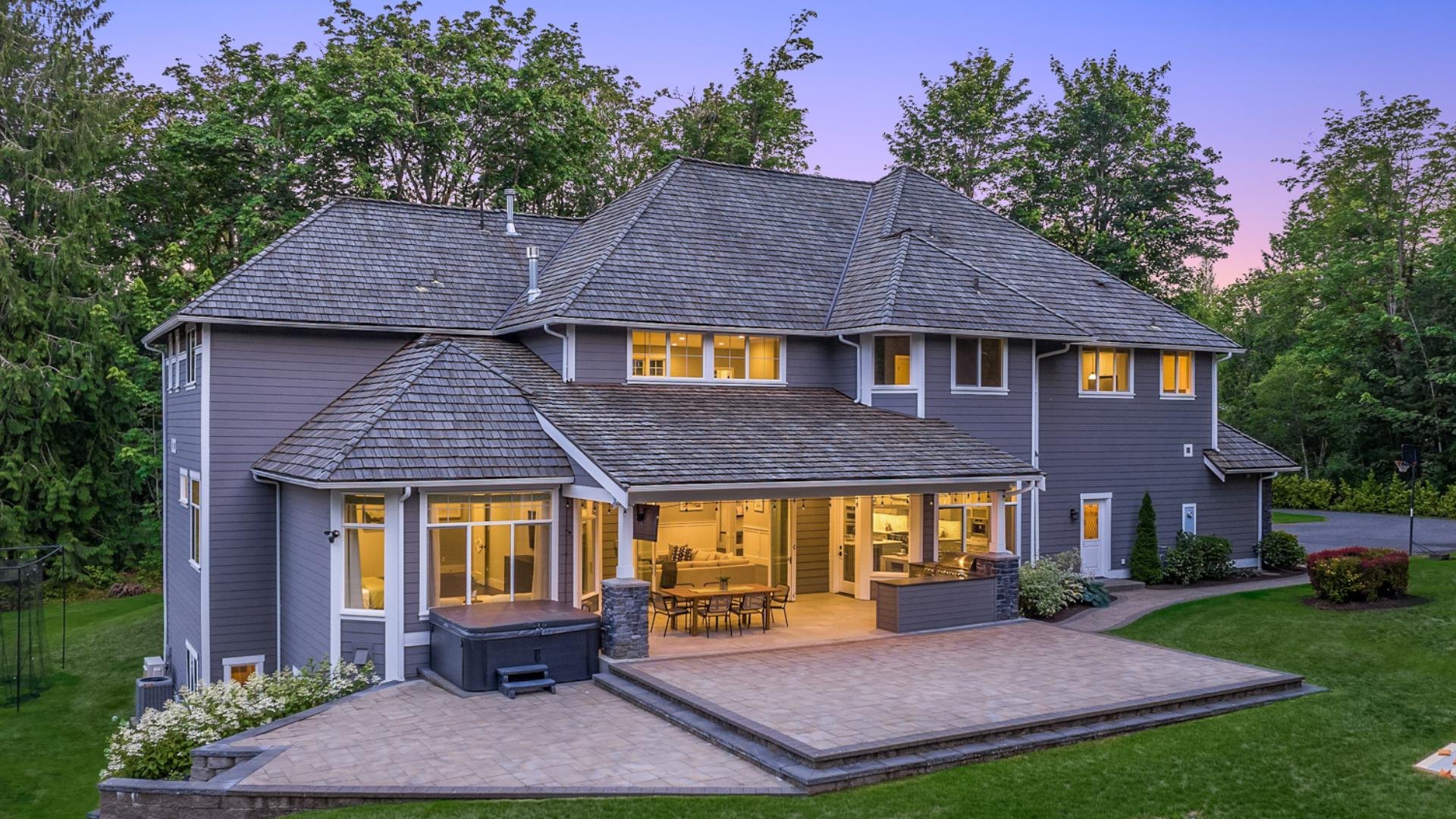 Former UW athletic director lists large Redmond property for sale ...