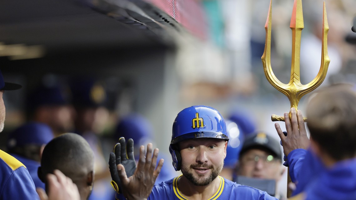 New Southern Resident orca calf J62 is a girl | king5.com