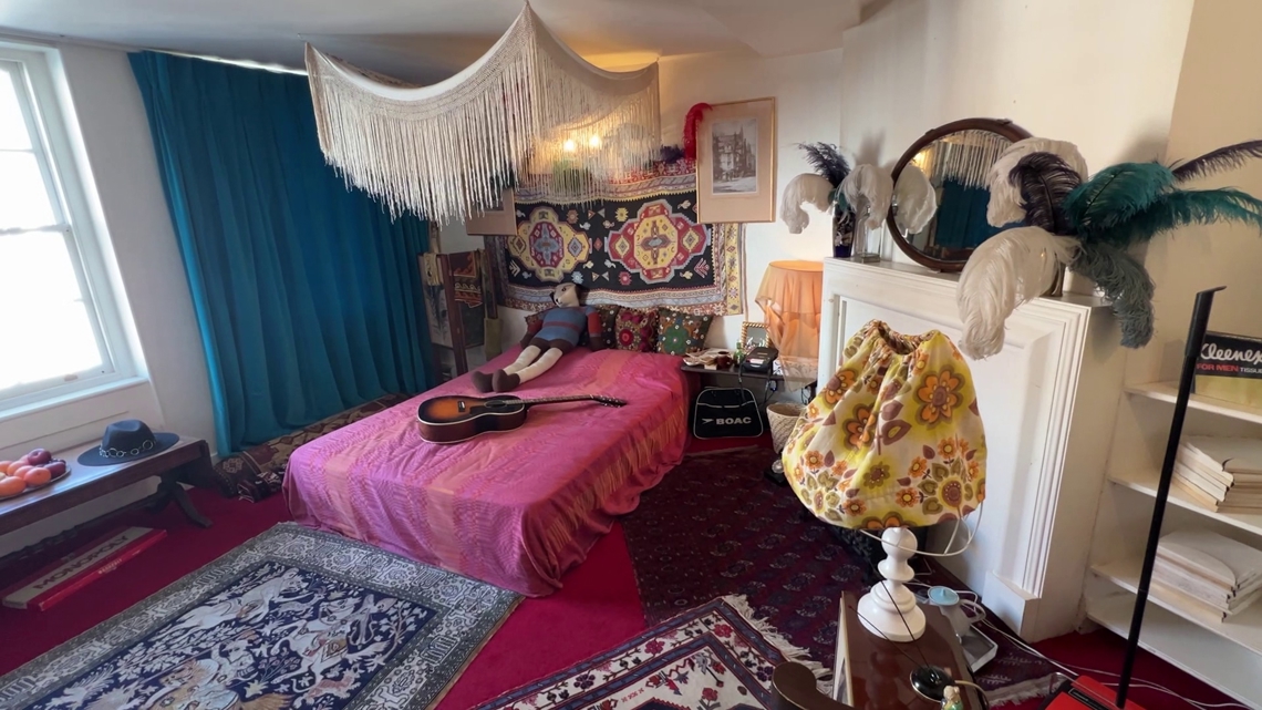 London museum preserves the world Jimi Hendrix left behind | king5.com