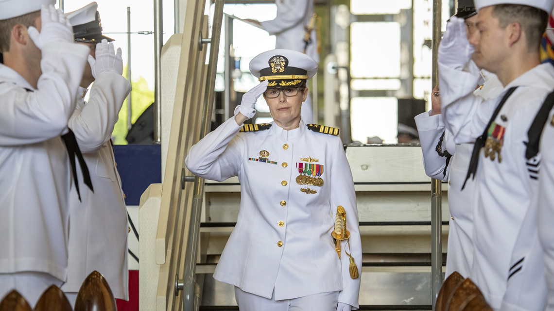 The Navy's first woman commander takes over in Bremerton | king5.com