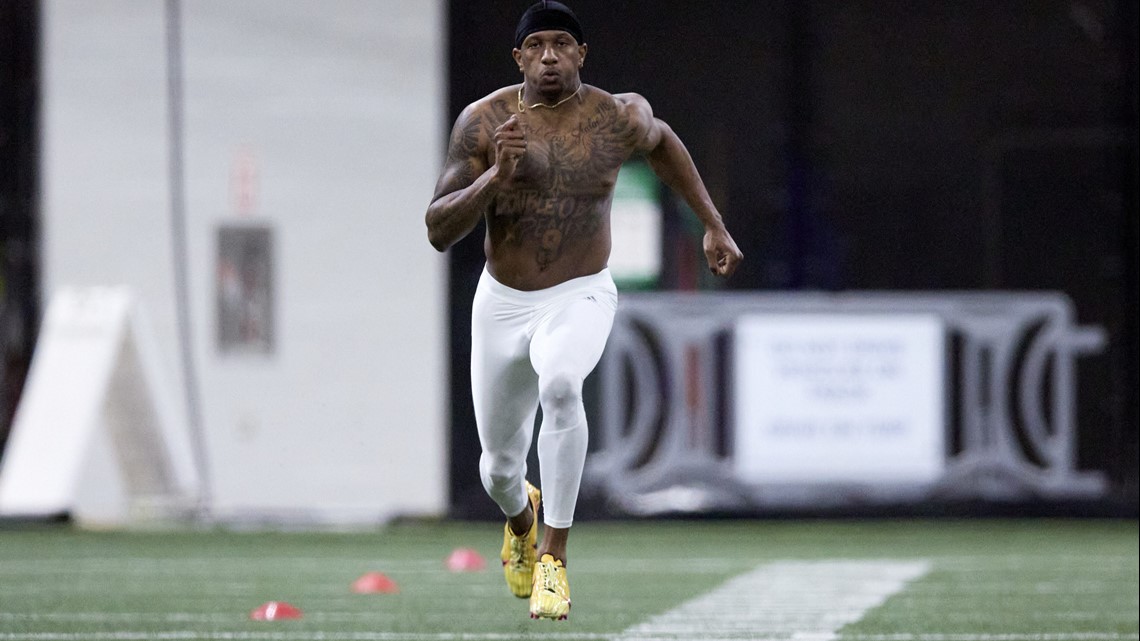 Michael Penix Jr. runs, jumps and throws showing off athleticism at ...