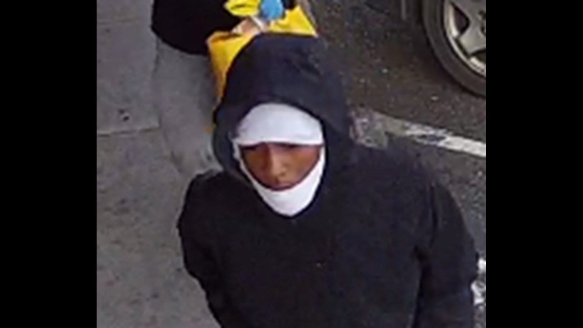Tacoma police seek help identifying serial armed robbery suspects ...