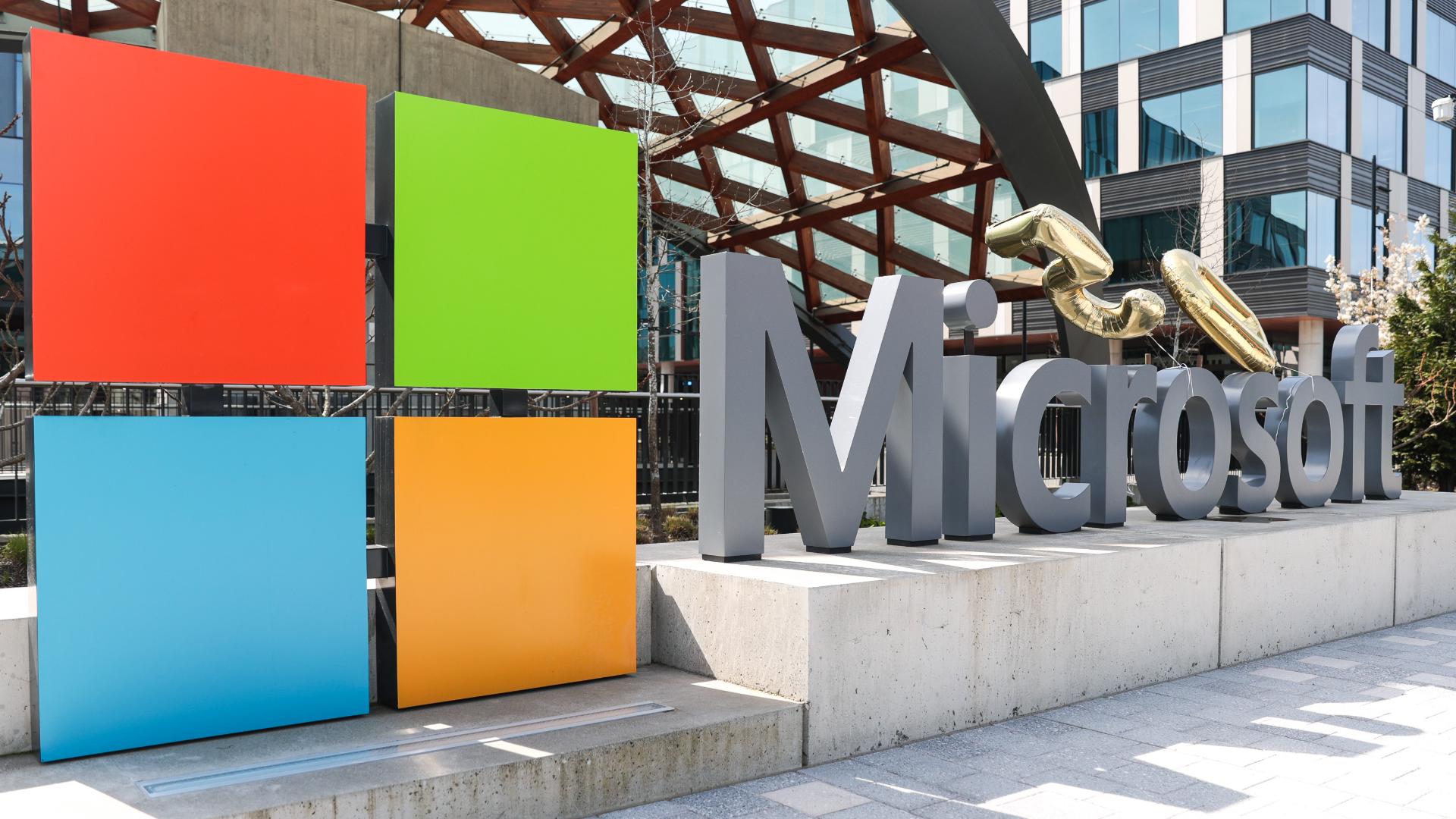 Microsoft employees will be required to be in office 3 days a week | king5.com