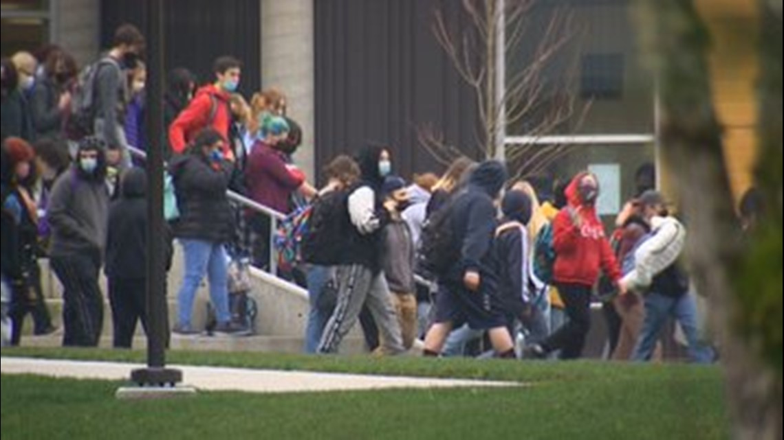 Capital High School students walk out | king5.com