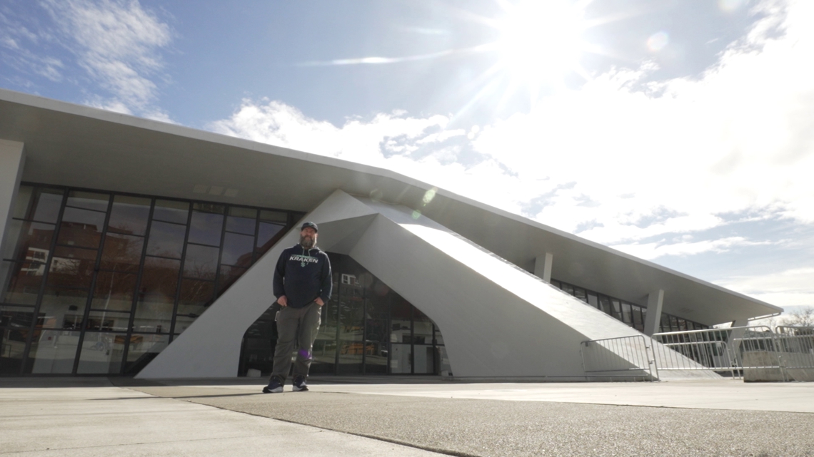 Transforming Climate Pledge Arena from Seattle Kraken hockey ice to ...