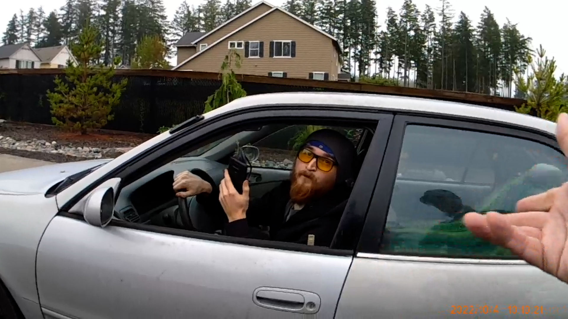 Bodycam footage shows Key Peninsula stabbing suspect interact with ...