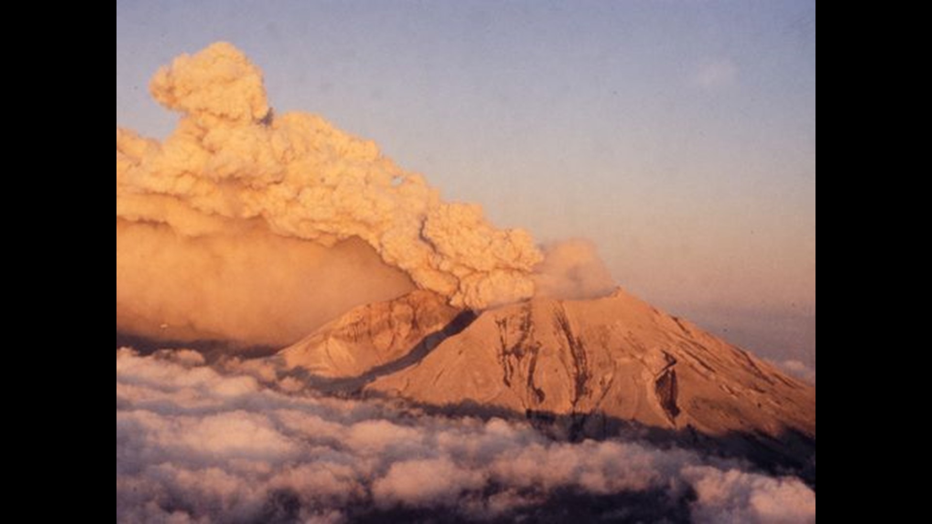 Mount St. Helens eruption: Never-before-published photos | king5.com