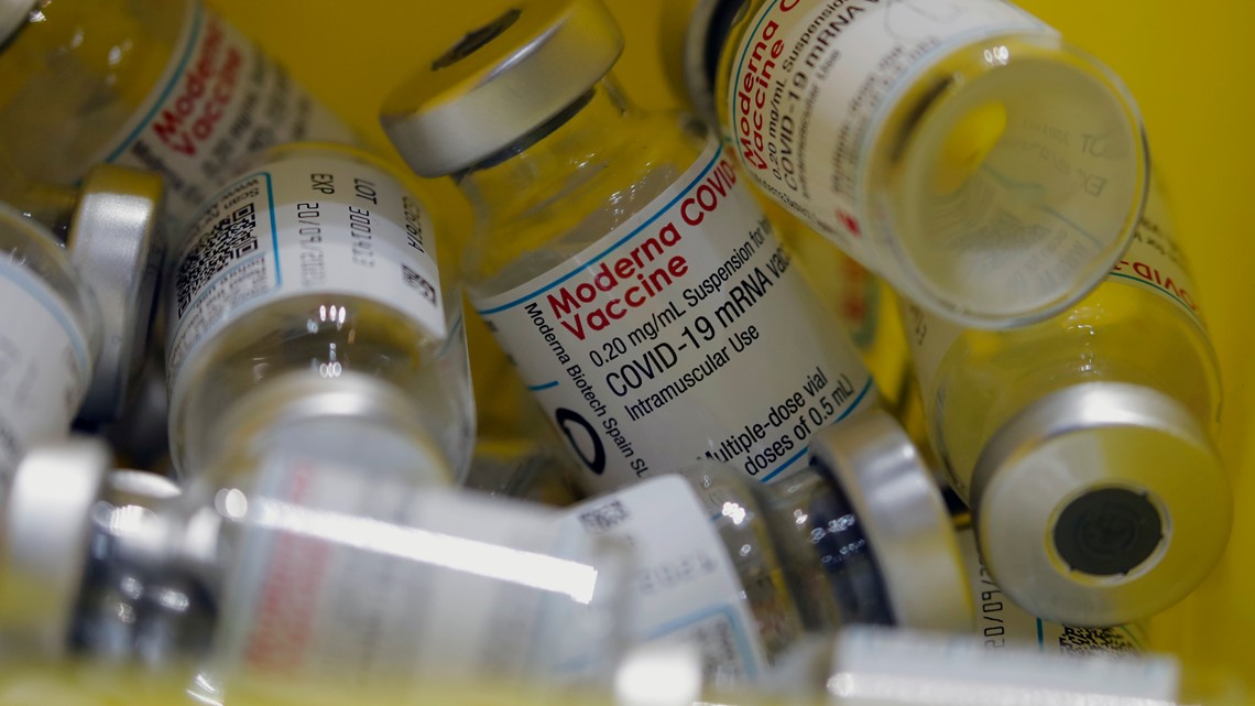 Moderna: US buys 200M more vaccines, includes possible boosters | king5.com