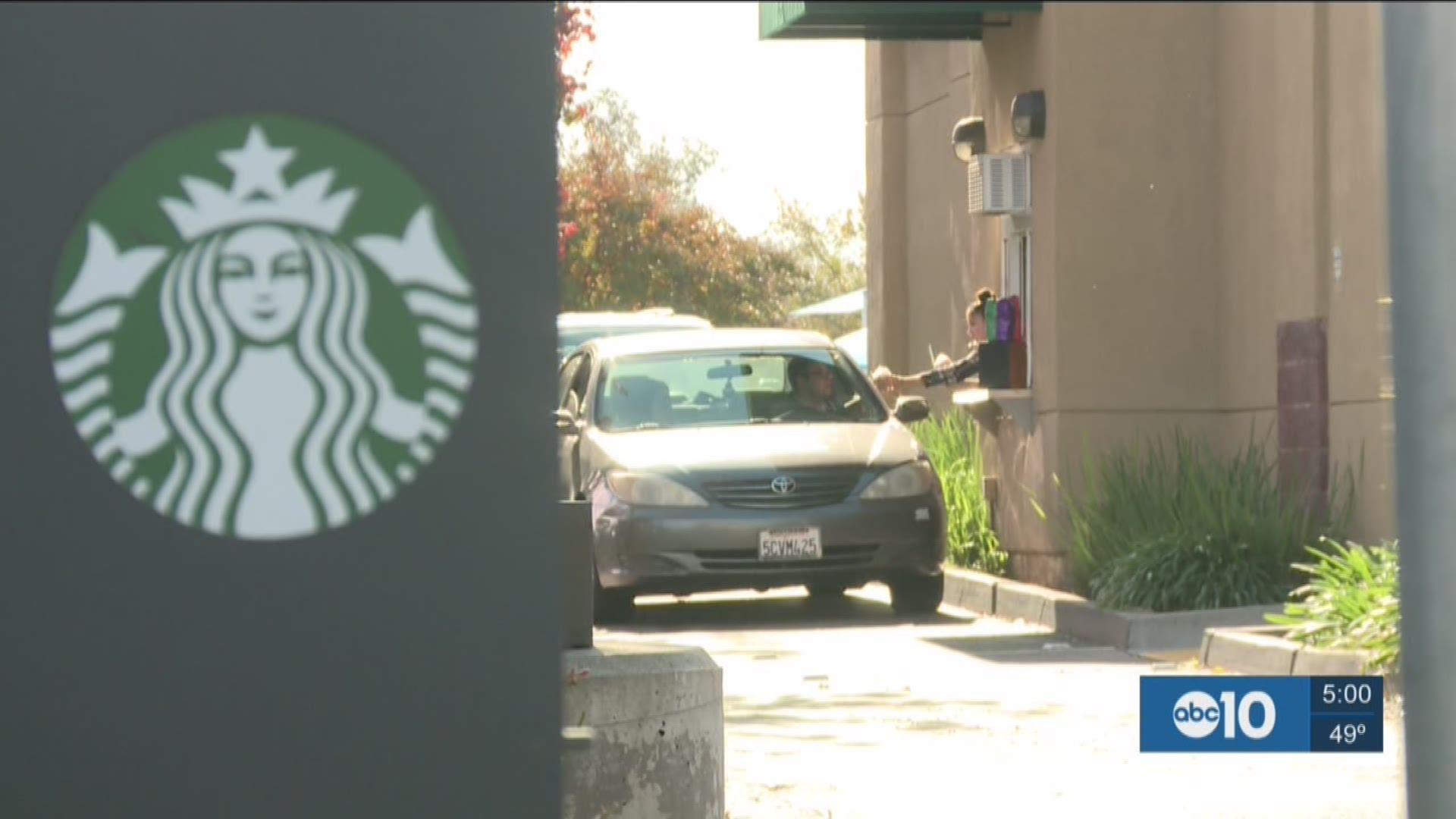 Fired Starbucks barista's tell-all confession goes viral | king5.com