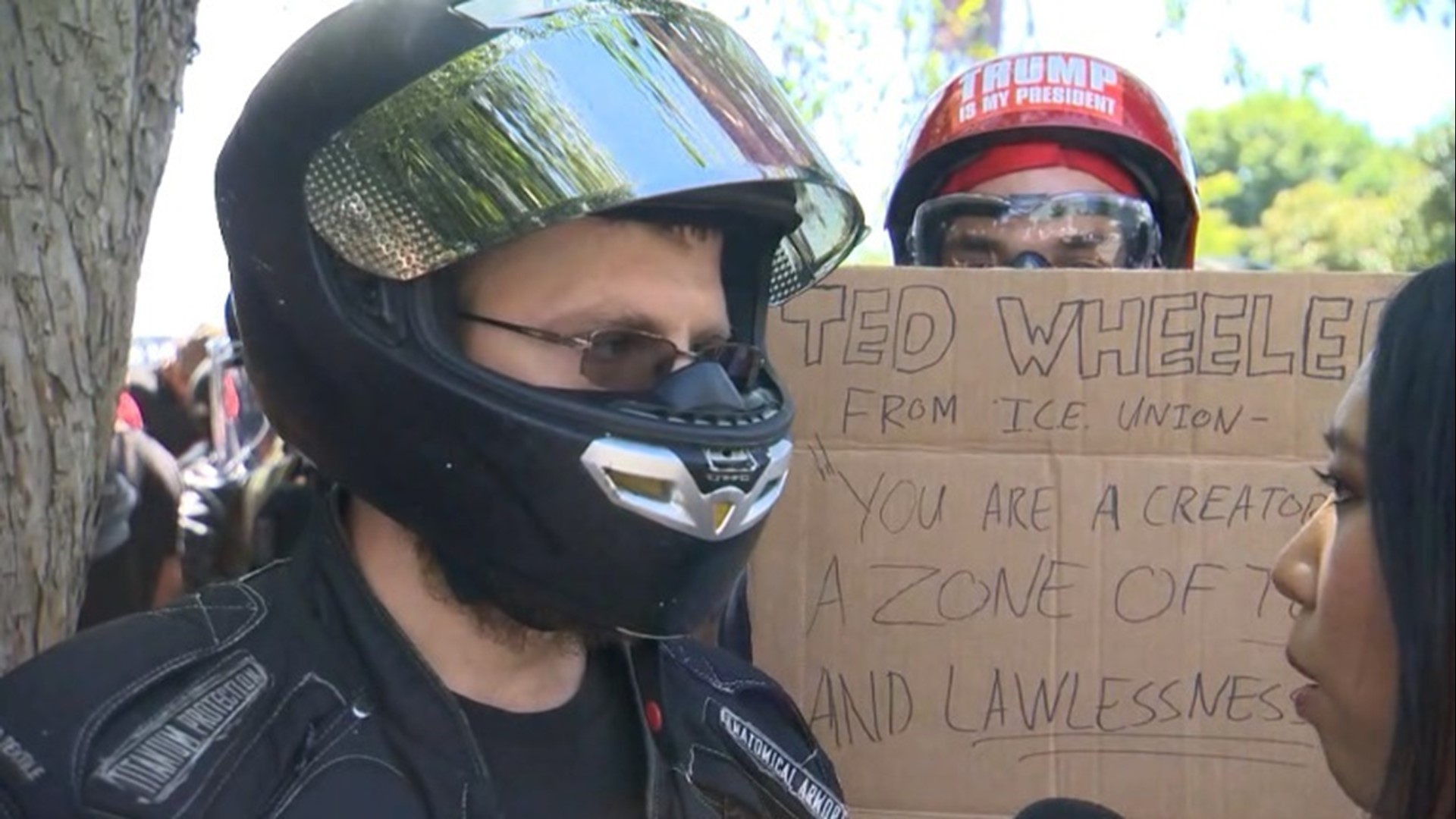 Photos: Patriot Prayer rally, counter-protest in Portland | king5.com