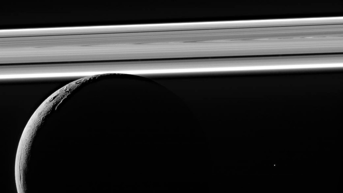 Listen to Saturn: Plasma waves turned into sound by NASA | king5.com