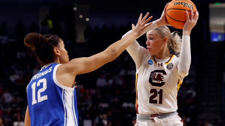 Why do track runners have staggered starts? | Paris Olympics | king5.com