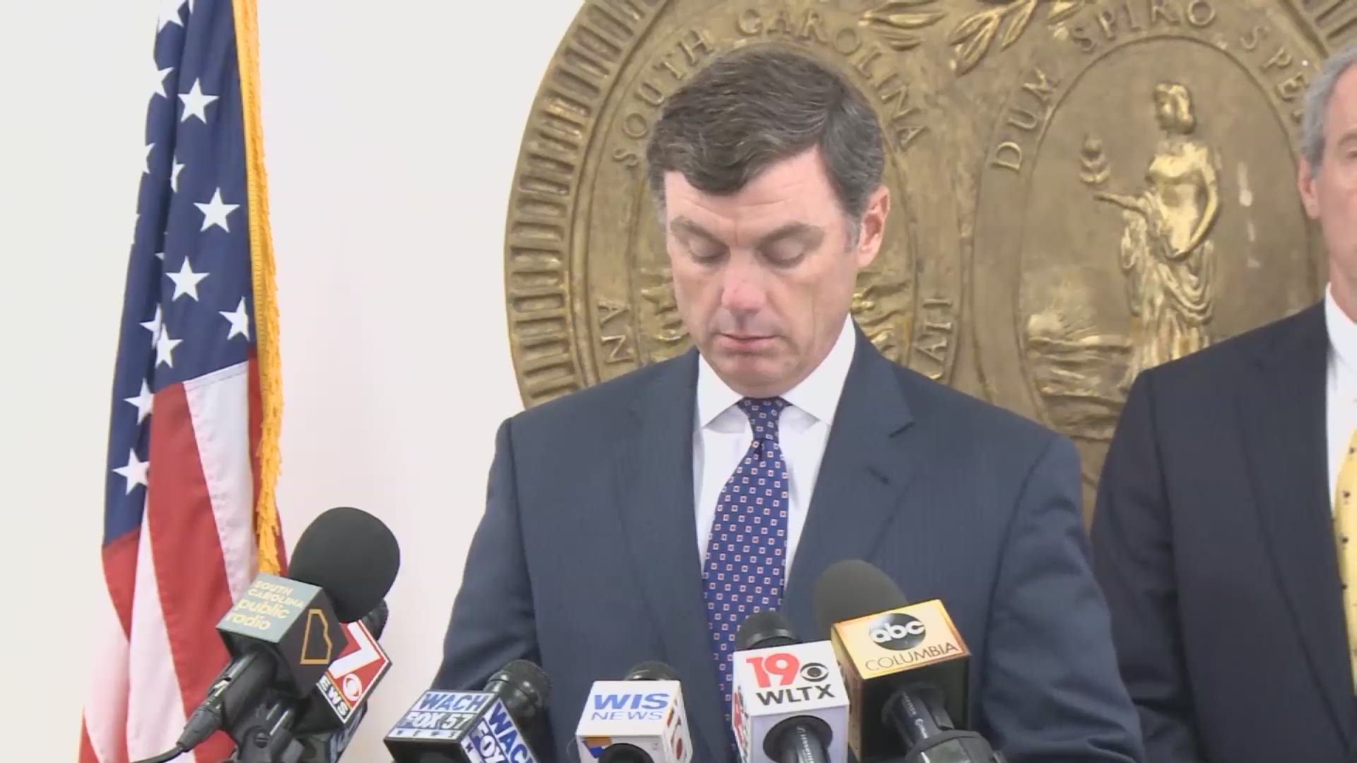 Escaped Inmate Used Dummy to Fake Guards, Had $47,000 in Cash | king5.com