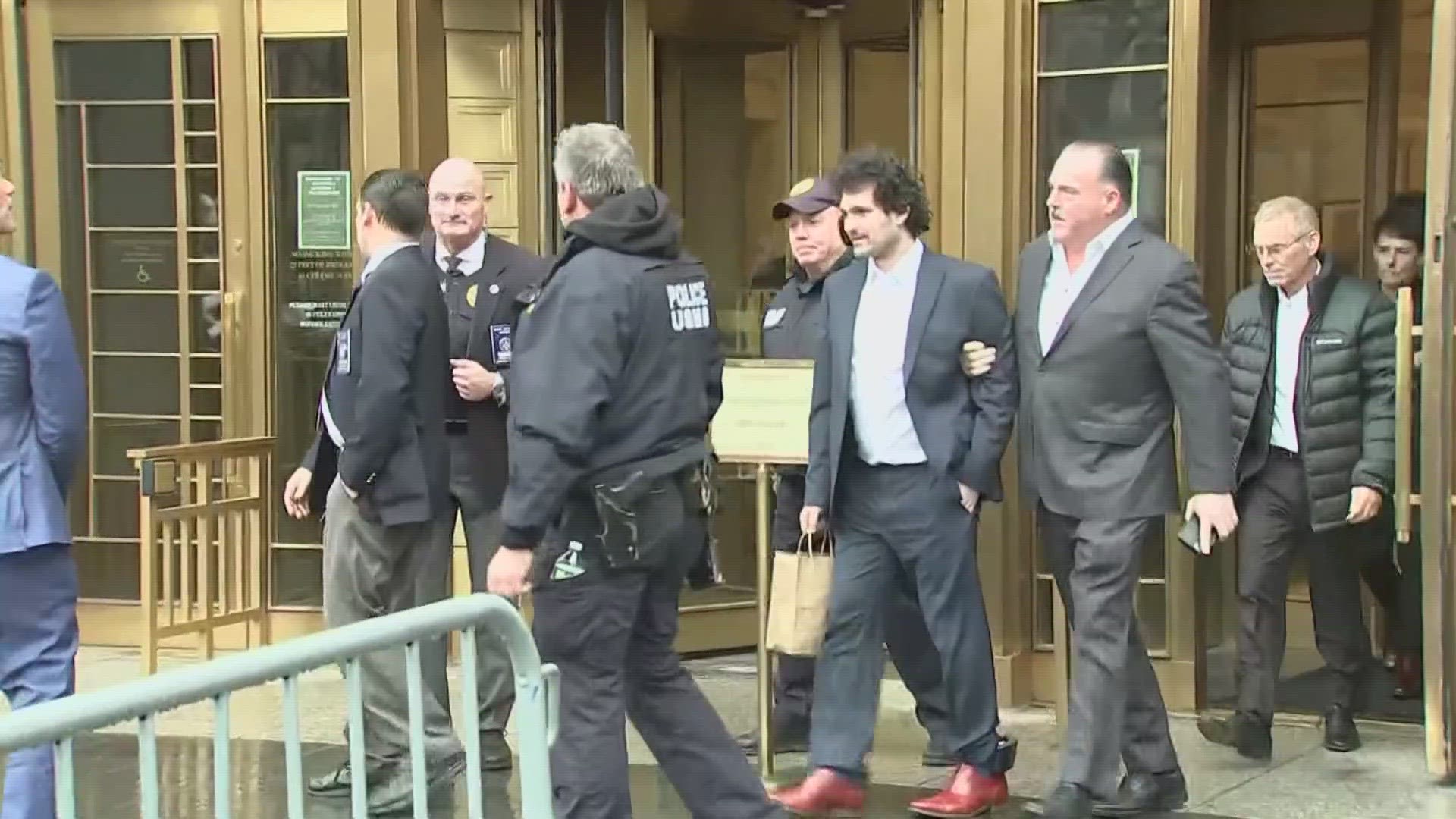 Sam Bankman-Fried sentenced to 25 years in prison for fraud | king5.com