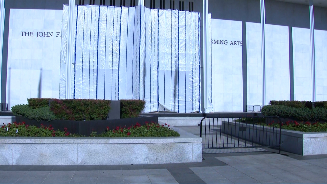Trump's name officially removed from Kennedy Center sign | king5.com