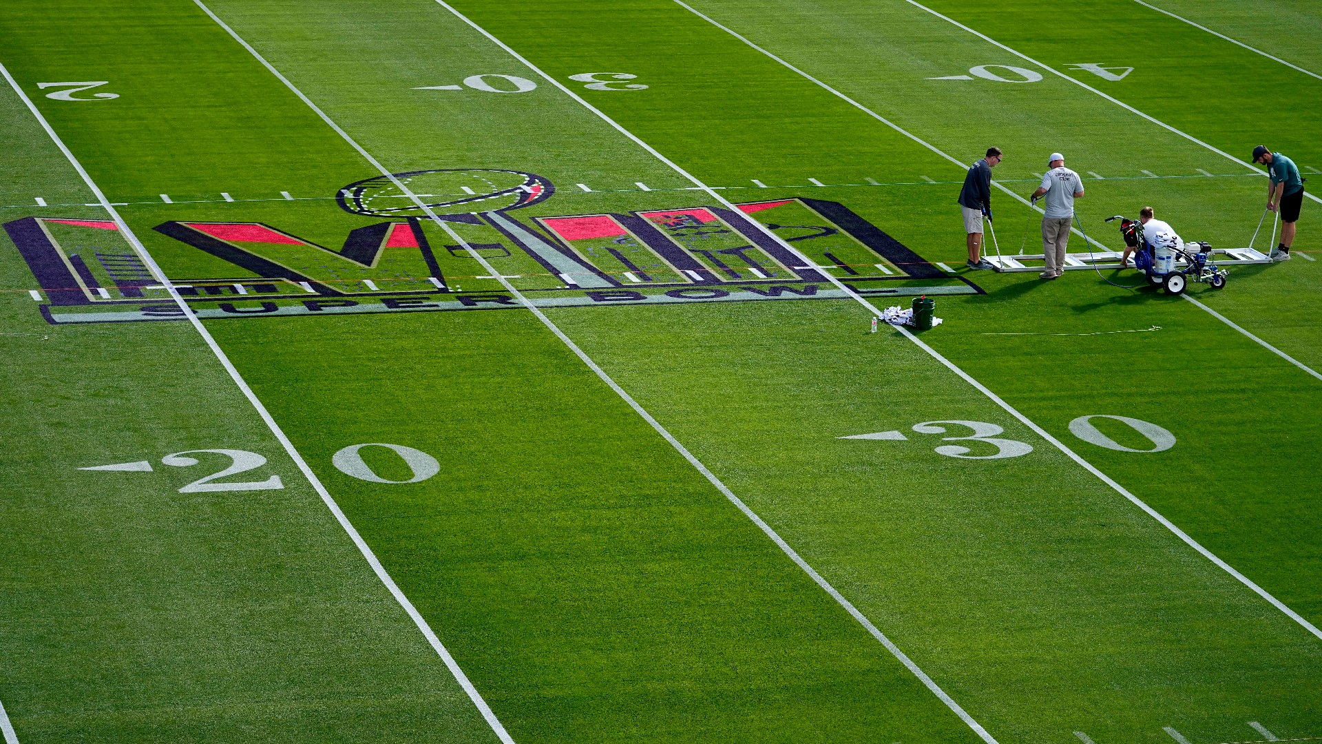 Super Bowl stadium: 'Death Star' and roll-out field in spotlight ...