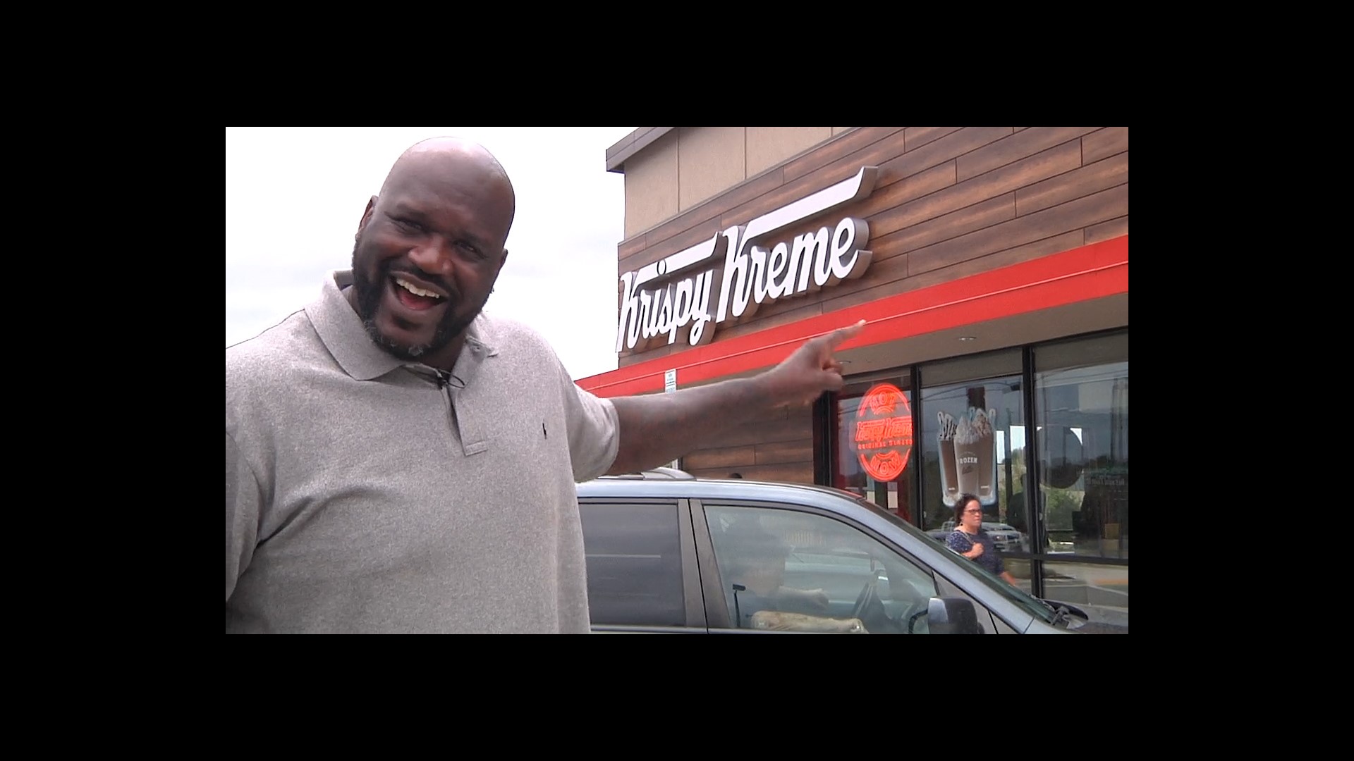 Shaq buys Krispy Kreme on Ponce... because he loves doughnuts | king5.com