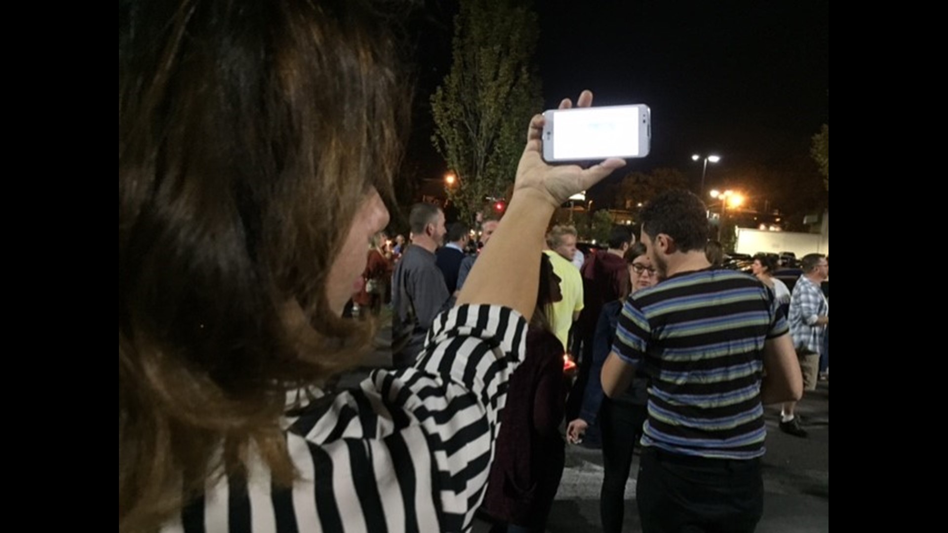 Dozens turn out, pay respects at infamous yet beloved 'Murder Kroger ...