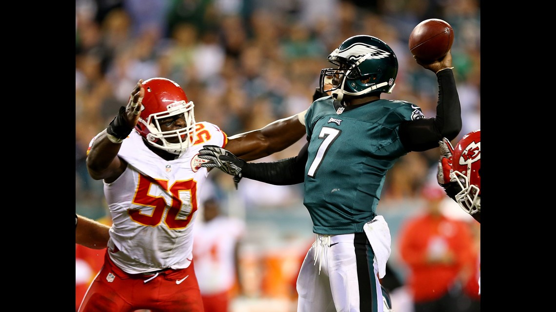 Fox Sports hires Michael Vick as NFL studio analyst | king5.com