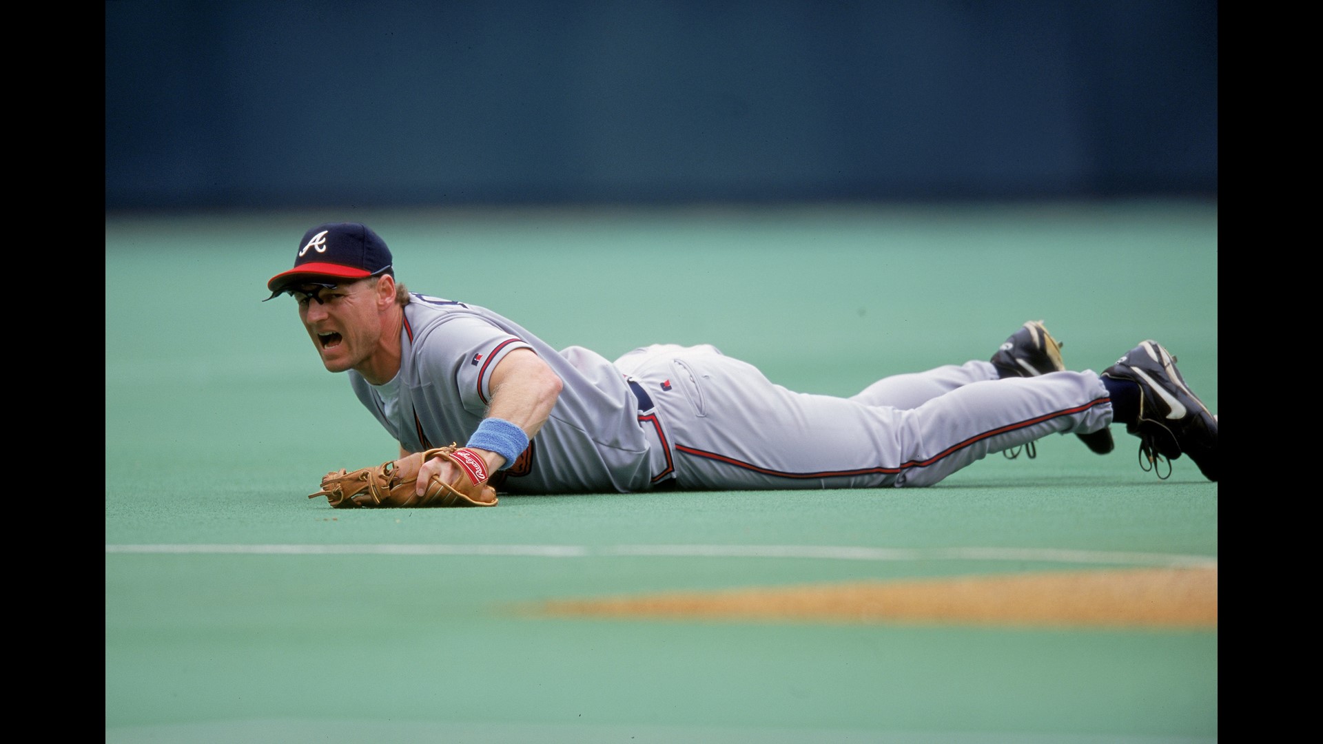 Son of former Brave Keith Lockhart on life support after hit in face by ...