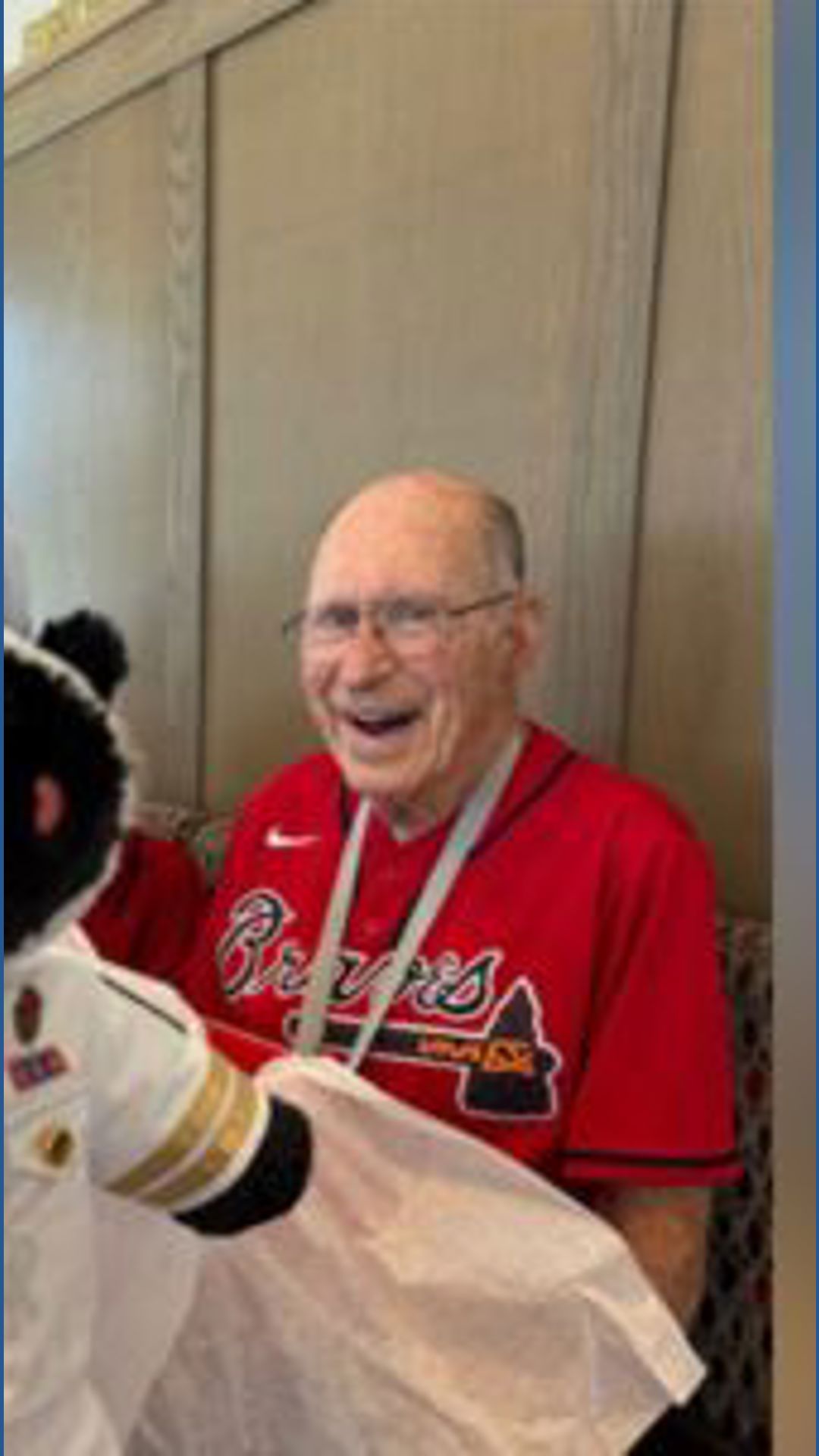 Navy Veteran Richard Stroud Celebrates 99th with Chick-fil-A | king5.com