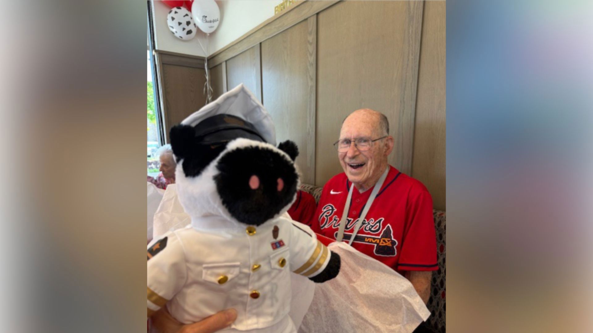 Navy Veteran Richard Stroud Celebrates 99th with Chick-fil-A | king5.com